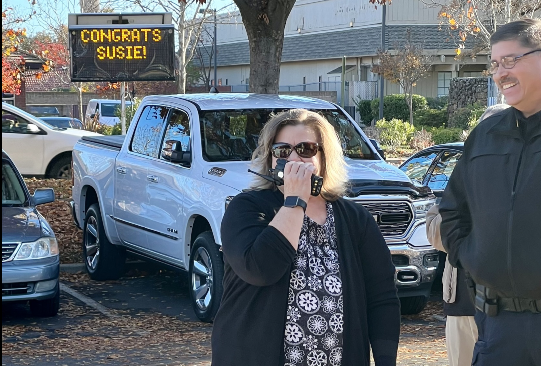 After 33 Years Rivera Signs Off At Folsom Police – Folsom Times