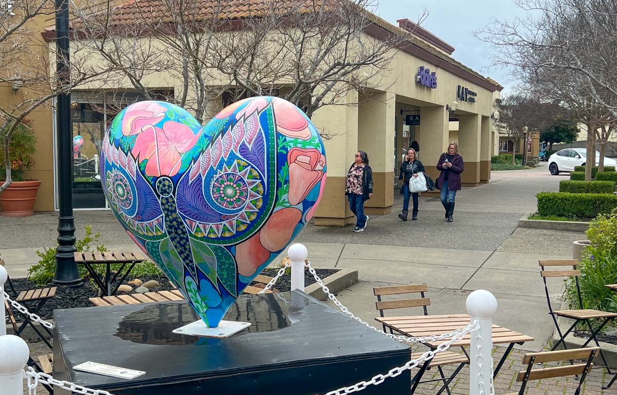 Six New Retailers Set To Open At Folsom Premium Outlets – Folsom Times