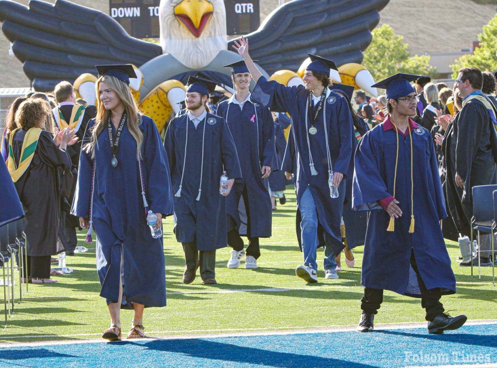 In Pictures: Vista Del Lago High School Celebrates Class Of 2024 ...