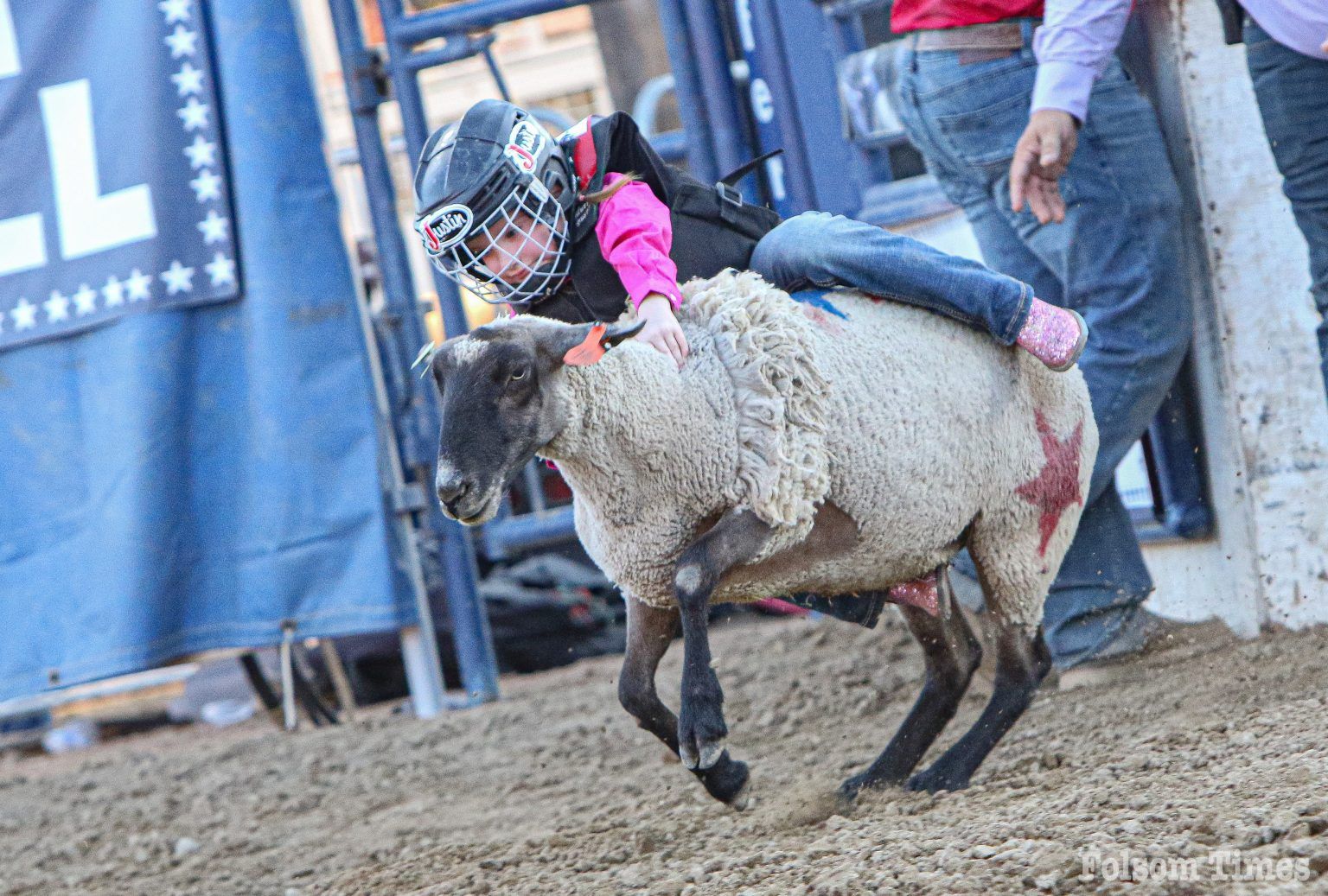 In Pictures: Community Spirit Shines At Folsom Pro Rodeo – Folsom Times