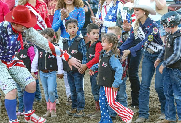 In Pictures: Community Spirit Shines At Folsom Pro Rodeo – Folsom Times