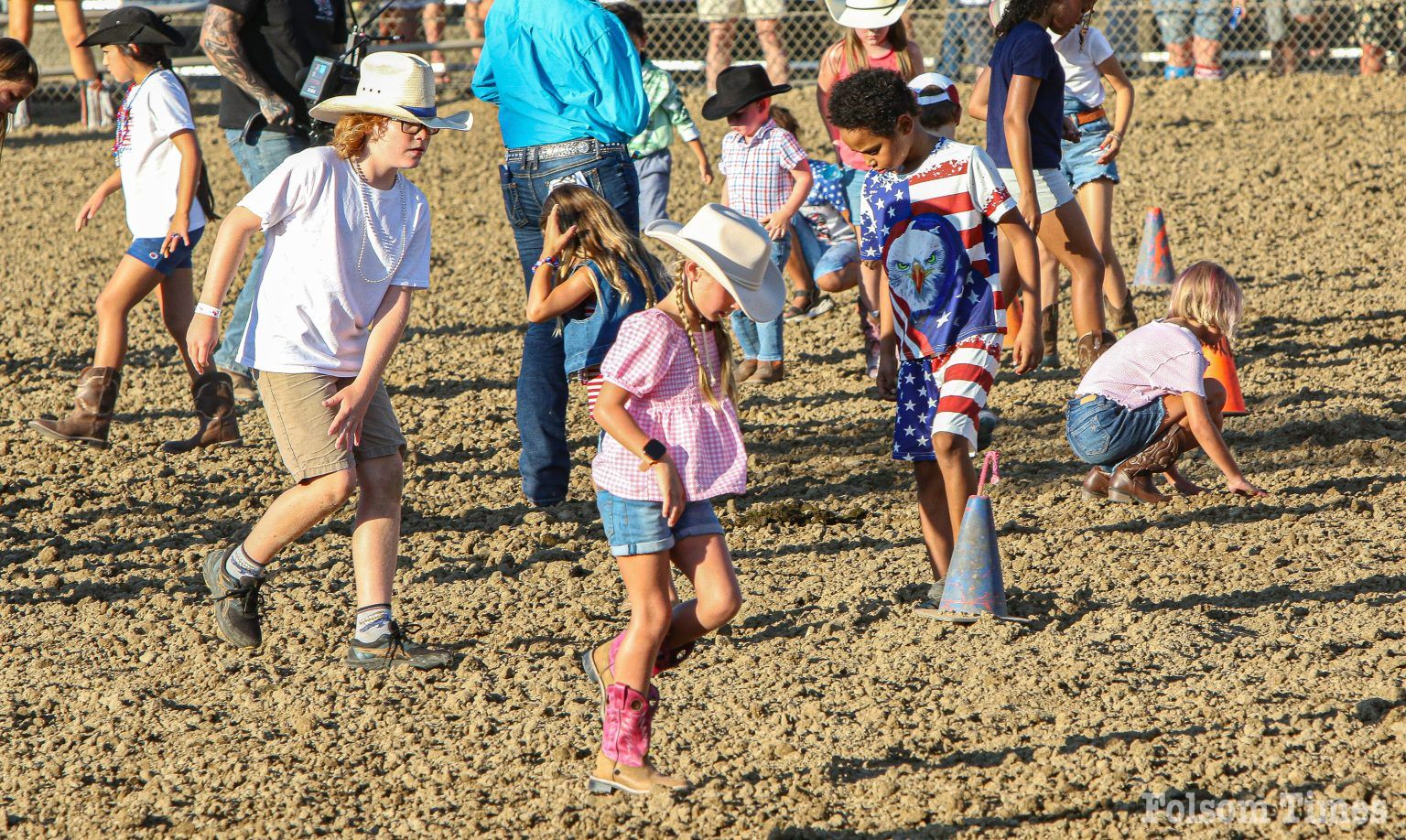 In Pictures: Community Spirit Shines At Folsom Pro Rodeo – Folsom Times