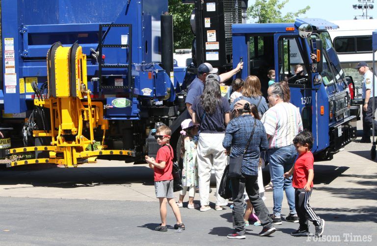 Folsom's City Works Day Draws Crowd, Smiles And Hands-On Fun – Folsom Times
