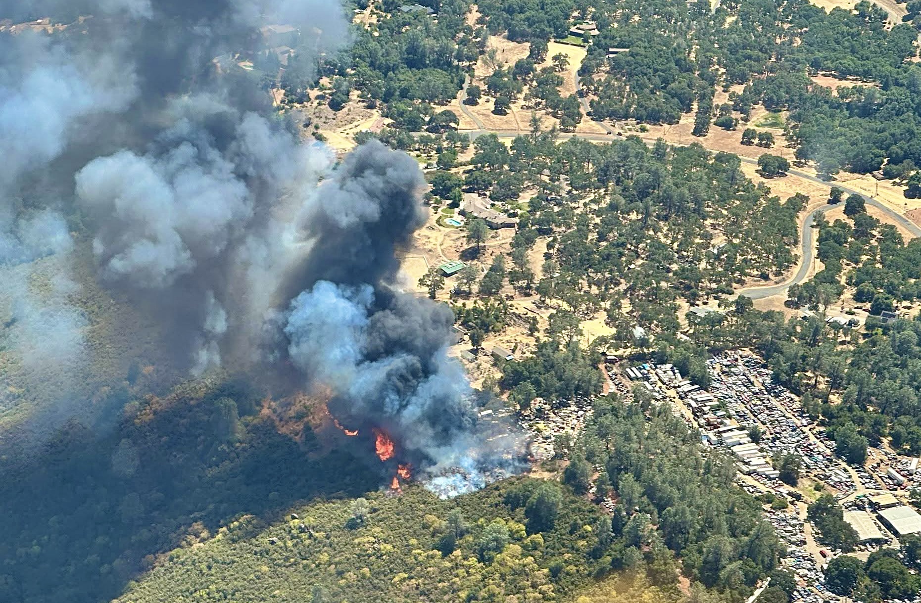 Fire Prompts Evacuations In Shingle Springs – Folsom Times